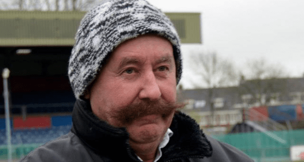 Van den Ban, el bigote del fútbol